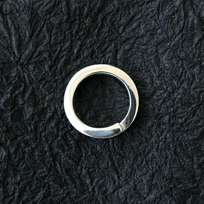 S013312 スパイラル唐草リング | ichi